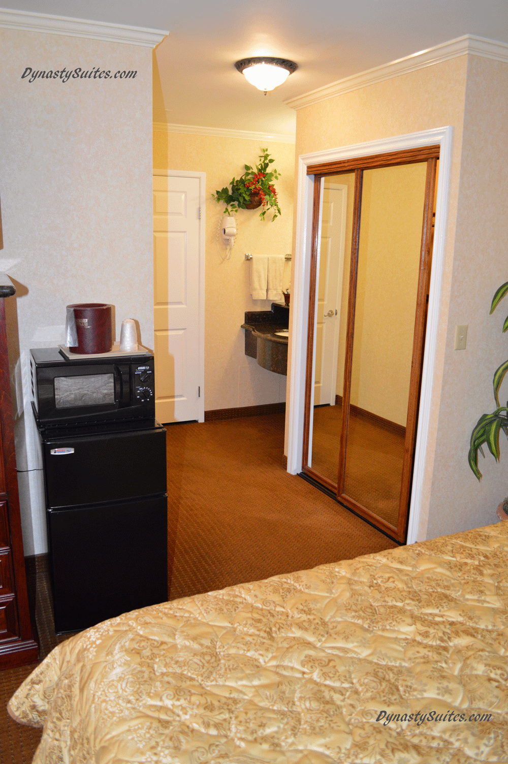 Dynasty Suites Redlands Verified Direct Website| Redlands, CA Hotels ...